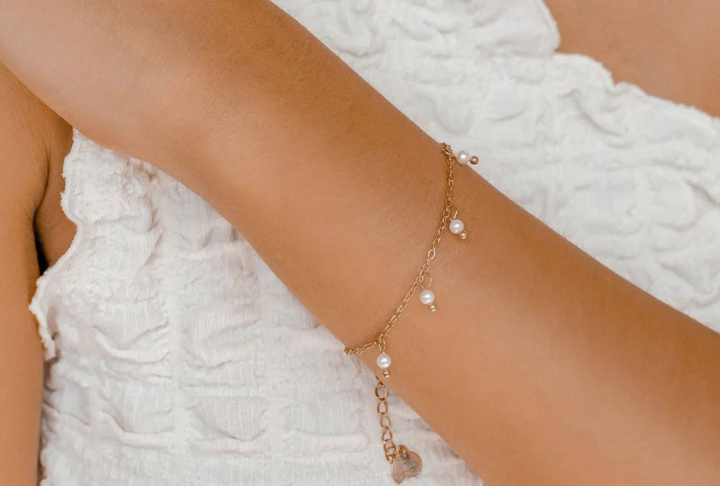Rose Gold Bracelets : Wrap Your Wrist in Elegance – Hey Happiness